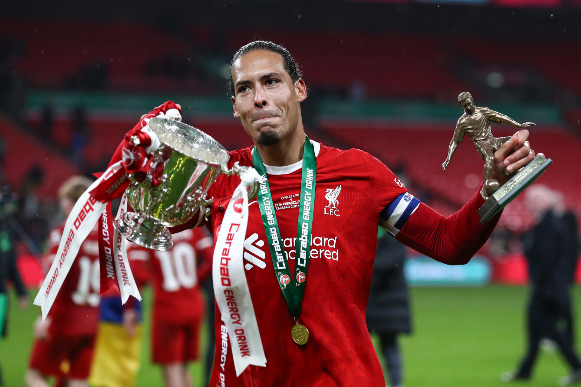 Journalist: 'Van Dijk possibly the best centre-back there's ever been'