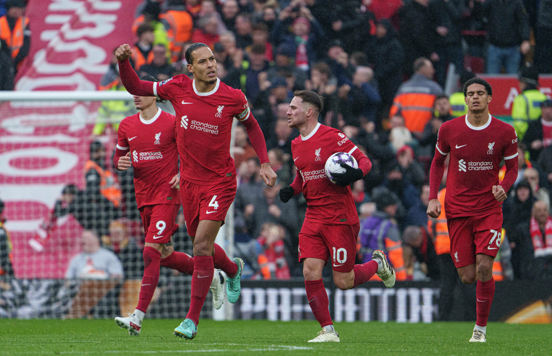 Premier League Rivalry: Liverpool and City's Tactical Face-off