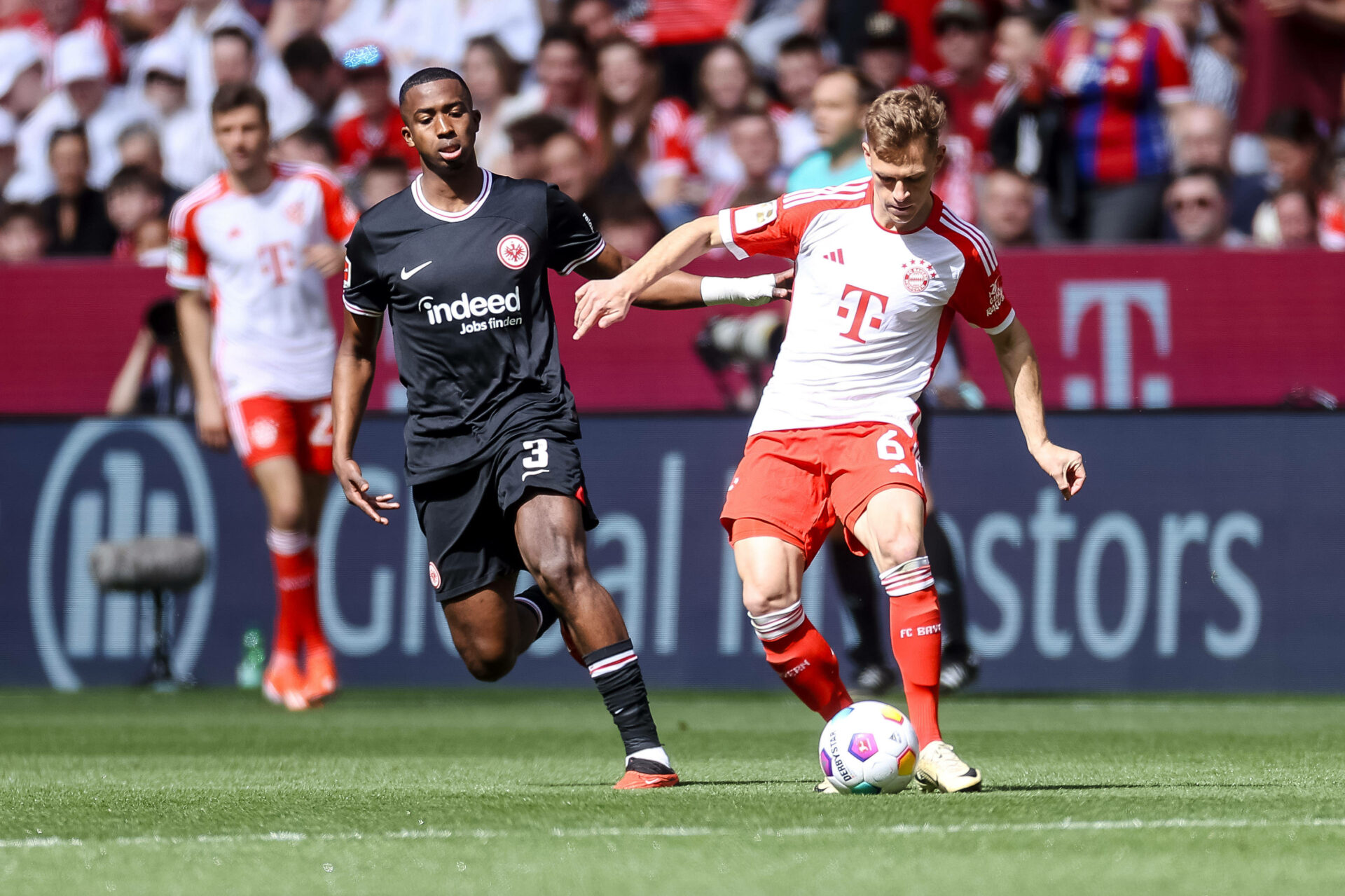 Report: Liverpool 'Ready to Pay' £50m to Sign Bundesliga Defender