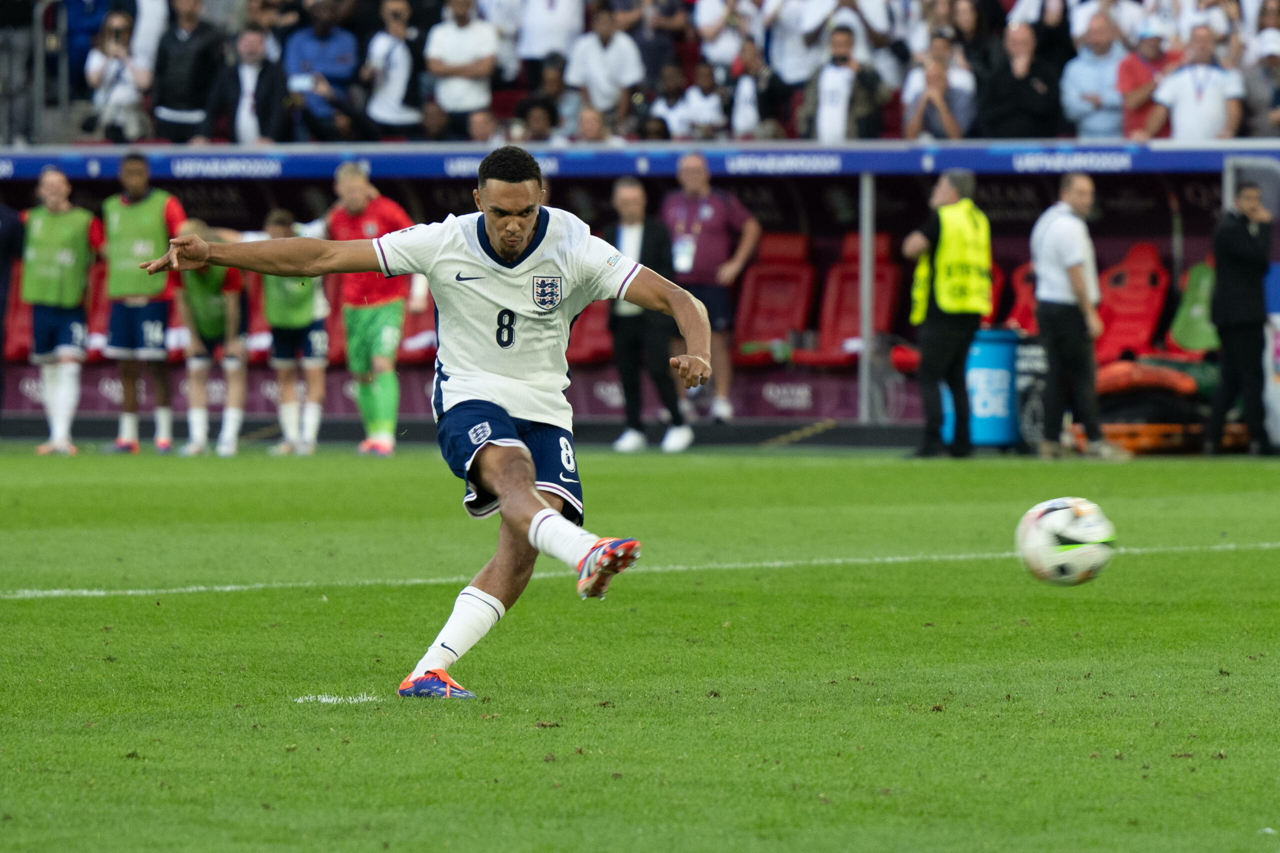 David Lynch: Southgate Tactics Could Waste Liverpool Star's Potential